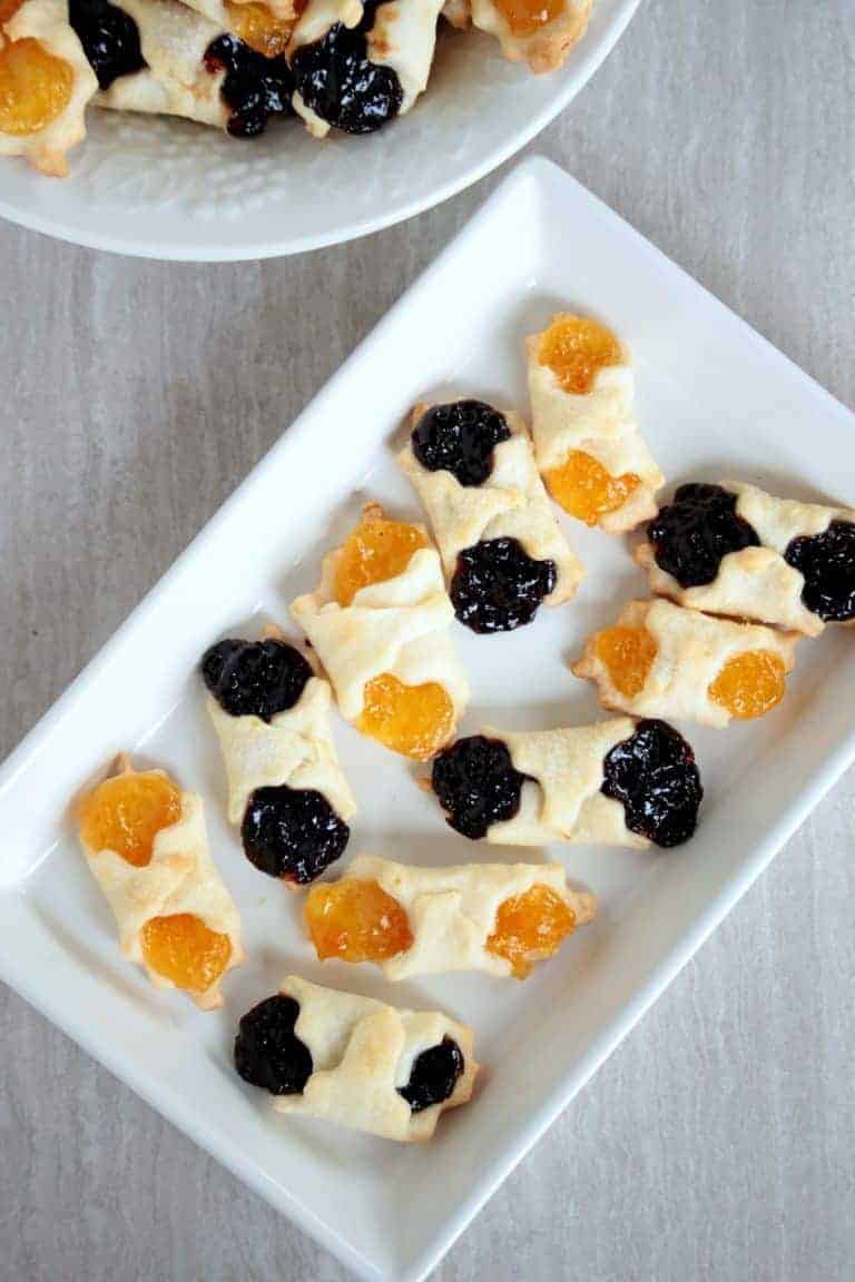 Kiffles | Kiflis | Traditional Hungarian Pastries - My Cooking Journey