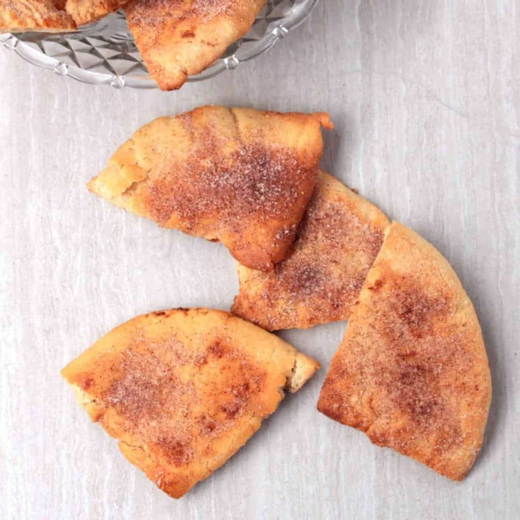 Crunchy Cinnamon Sugar Pita Chips - My Cooking Journey