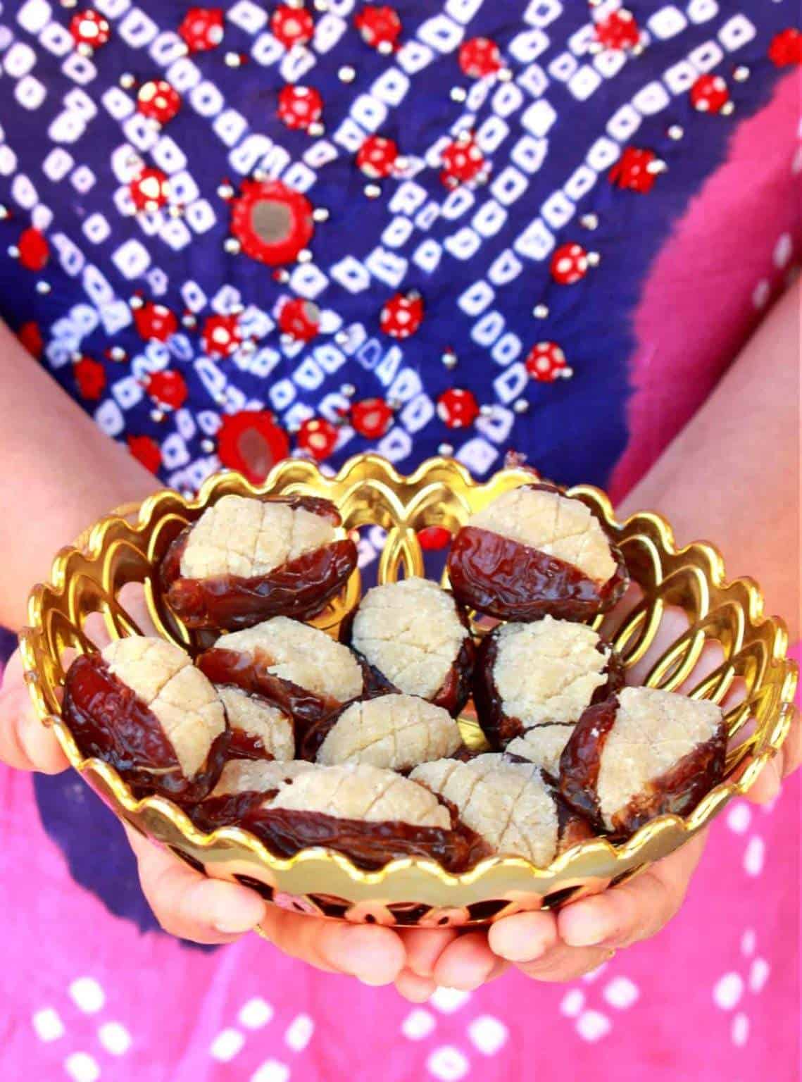 Moroccan Stuffed Dates | Dates Stuffed With Almond Paste - My Cooking ...