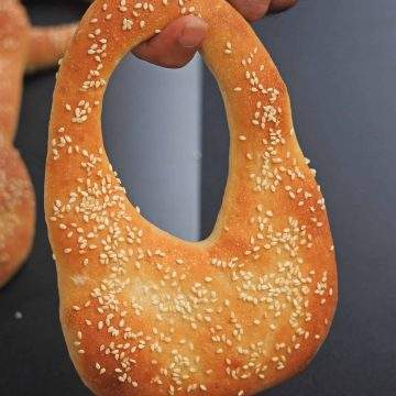 Ka'ak Bread | Kaak | Lebanese Purse Bread - My Cooking Journey