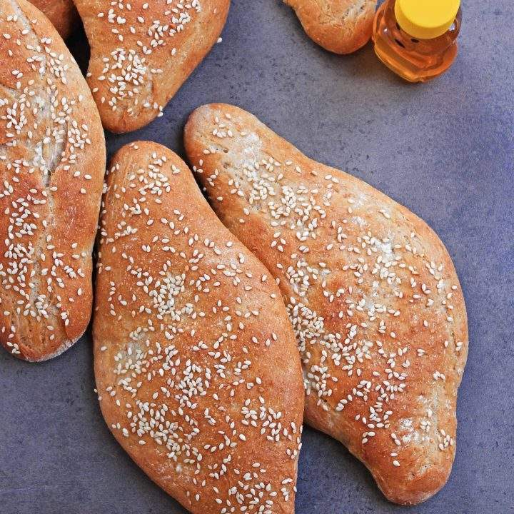 Samoon | Iraqi Flatbread Recipe - My Cooking Journey