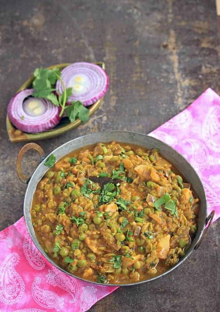 Matar Ka Nimona | UP Style Green Peas Curry - My Cooking Journey