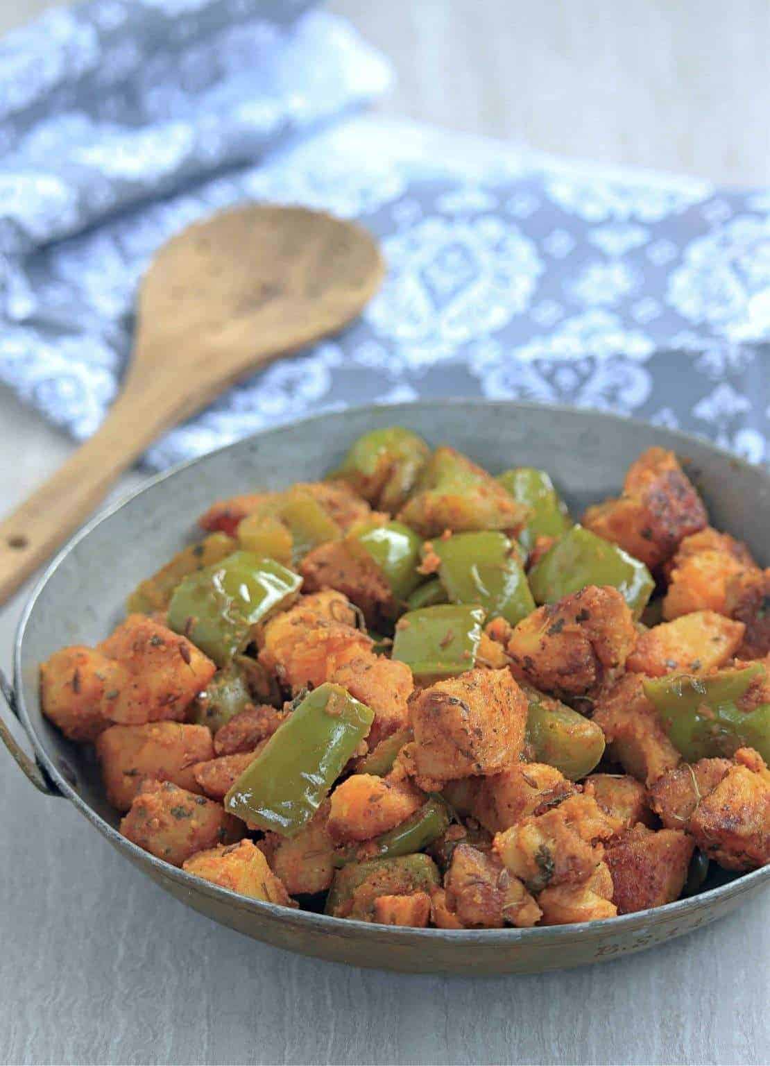 Potato Bell Pepper Stir Fry | Aloo Capsicum Curry - My Cooking Journey