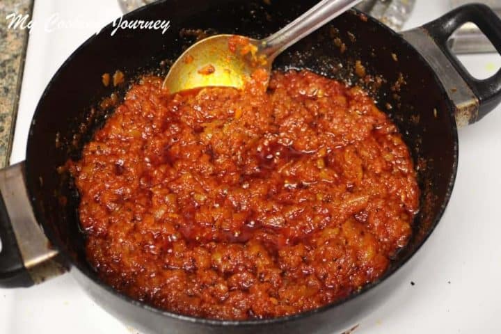 Mango Thokku – Maangai Thokku – Grated Raw Mango Pickle